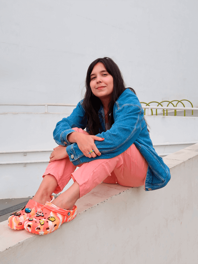 Looks estilosos e confortáveis com Crocs – STEAL THE LOOK